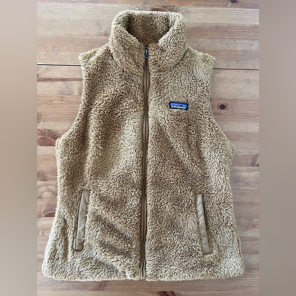 Patagonia | Jackets & Coats | Patagonia Womens El Gato Fuzzy Vest Brown ...